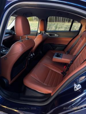 Zils Alfa Romeo Giulia 2017 Tallina, ar dzinēja tilpumu 2.00 L un nobraukumu 126 tūkst. km par 24900 €, foto 13 vietnē AUTOMOTO.COM.LV