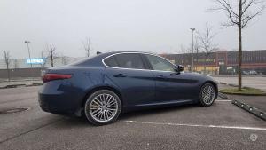 Zils Alfa Romeo Giulia 2018 Palanga, ar dzinēja tilpumu 2.00 L un nobraukumu 109 tūkst. km par 18990 €, foto 6 vietnē AUTOMOTO.COM.LV