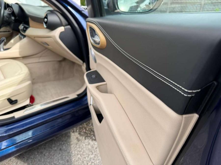 Zils Alfa Romeo Giulia 2019 Rīga, ar dzinēja tilpumu 2.00 L un nobraukumu 160 tūkst. km par 20900 €, foto 13 vietnē AUTOMOTO.COM.LV