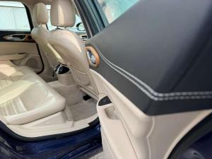 Zils Alfa Romeo Giulia 2019 Rīga, ar dzinēja tilpumu 2.00 L un nobraukumu 160 tūkst. km par 20900 €, foto 20 vietnē AUTOMOTO.COM.LV