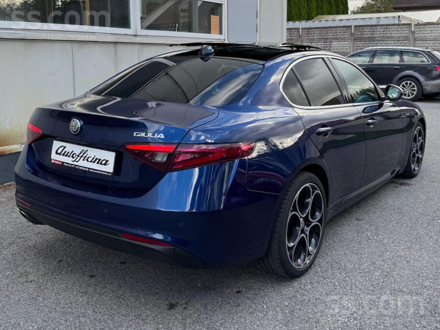 Zils Alfa Romeo Giulia 2020 Rīga, ar dzinēja tilpumu 2.20 L un nobraukumu 97 tūkst. km par 20900 €, foto 6 vietnē AUTOMOTO.COM.LV