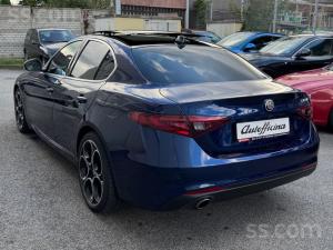 Zils Alfa Romeo Giulia 2020 Rīga, ar dzinēja tilpumu 2.20 L un nobraukumu 97 tūkst. km par 20900 €, foto 8 vietnē AUTOMOTO.COM.LV