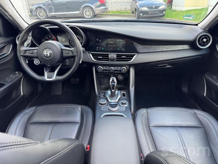 Zils Alfa Romeo Giulia 2020 Rīga, ar dzinēja tilpumu 2.20 L un nobraukumu 97 tūkst. km par 20900 €, foto 15 vietnē AUTOMOTO.COM.LV