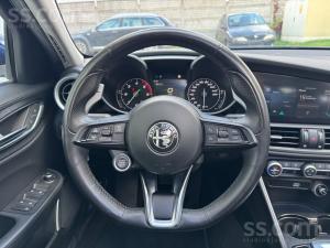 Zils Alfa Romeo Giulia 2020 Rīga, ar dzinēja tilpumu 2.20 L un nobraukumu 97 tūkst. km par 20900 €, foto 17 vietnē AUTOMOTO.COM.LV
