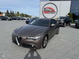 Brown Alfa Romeo Giulia 2017 in Telschi, with an engine capacity of 2.14 L and mileage of 207 thousand km for 8700 €, photo  on AUTOMOTO.COM.LV