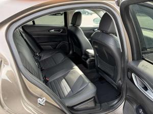 Brown Alfa Romeo Giulia 2017 in Telschi, with an engine capacity of 2.14 L and mileage of 207 thousand km for 8700 €, photo 24 on AUTOMOTO.COM.LV