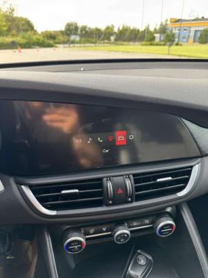 Brown Alfa Romeo Giulia 2017 in Telschi, with an engine capacity of 2.14 L and mileage of 207 thousand km for 8700 €, photo 39 on AUTOMOTO.COM.LV