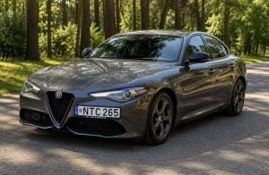 Pelēks Alfa Romeo Giulia 2017 Ukmergė, ar dzinēja tilpumu 2.13 L un nobraukumu 228 tūkst. km par 12700 €, foto  vietnē AUTOMOTO.COM.LV
