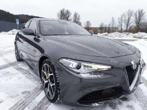 Grey Alfa Romeo Giulia 2019 in Vilnius, with an engine capacity of 2.14 L and mileage of 249 thousand km for 10527 €, photo 2 on AUTOMOTO.COM.LV