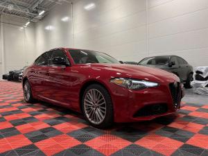 Red Alfa Romeo Giulia 2017 in Vilnius, with an engine capacity of 2.00 L and mileage of 82 thousand km for 17790 €, photo 3 on AUTOMOTO.COM.LV