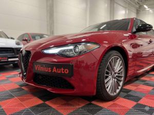 Red Alfa Romeo Giulia 2017 in Vilnius, with an engine capacity of 2.00 L and mileage of 82 thousand km for 17790 €, photo 7 on AUTOMOTO.COM.LV