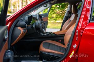 Red Alfa Romeo Giulia 2017 in Tallinn, with an engine capacity of 2.00 L and mileage of 139 thousand km for 17990 €, photo 18 on AUTOMOTO.COM.LV
