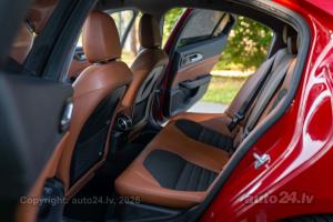 Red Alfa Romeo Giulia 2017 in Tallinn, with an engine capacity of 2.00 L and mileage of 139 thousand km for 17990 €, photo 21 on AUTOMOTO.COM.LV
