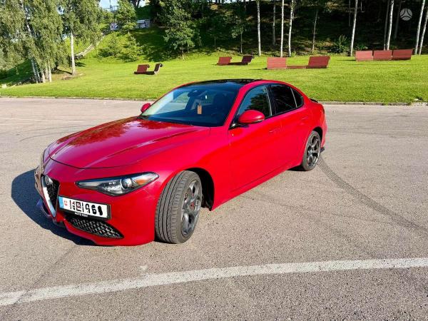 Red Alfa Romeo Giulia 2018 in Alytus, with an engine capacity of 2.00 L and mileage of 174 thousand km for 19000 €, photo 1 on AUTOMOTO.COM.LV