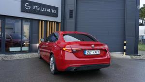 Sarkans Alfa Romeo Giulia 2020 Tallina, ar dzinēja tilpumu 2.00 L un nobraukumu 110 tūkst. km par 16500 €, foto 22 vietnē AUTOMOTO.COM.LV