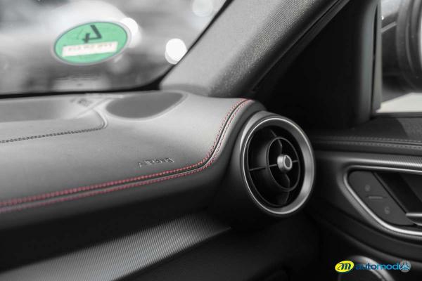 Red Alfa Romeo Giulia 2023 in Vilnius, with an engine capacity of 2.00 L and mileage of 40 thousand km for 34990 €, photo 8 on AUTOMOTO.COM.LV