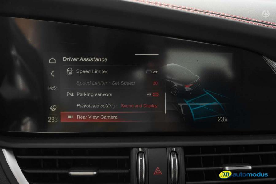 Красный Альфа Ромео Джулия 2023 в Вильнюс, объемом двигателя 2.00 л и пробегом 40 тыс. км за 34990 €, фото 16 на AUTOMOTO.COM.LV