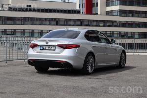 Alfa Romeo Giulia 2016 in Riga, with an engine capacity of 2.20 L and mileage of 125 thousand km for 16980 €, photo 7 on AUTOMOTO.COM.LV