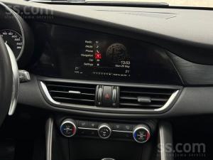 Alfa Romeo Giulia 2016 in Riga, with an engine capacity of 2.20 L and mileage of 125 thousand km for 16980 €, photo 17 on AUTOMOTO.COM.LV