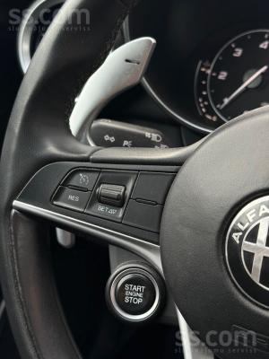 Alfa Romeo Giulia 2016 in Riga, with an engine capacity of 2.20 L and mileage of 125 thousand km for 16980 €, photo 19 on AUTOMOTO.COM.LV
