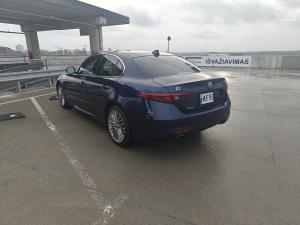 Alfa Romeo Giulia 2017 in Vilnius, with an engine capacity of 2.00 L and mileage of 165 thousand km for 14500 €, photo 4 on AUTOMOTO.COM.LV