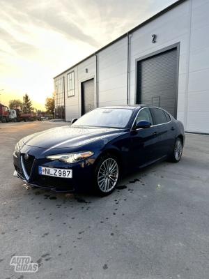 Alfa Romeo Giulia 2018 Palanga, ar dzinēja tilpumu 2.00 L un nobraukumu 120 tūkst. km par 17750 €, foto 4 vietnē AUTOMOTO.COM.LV