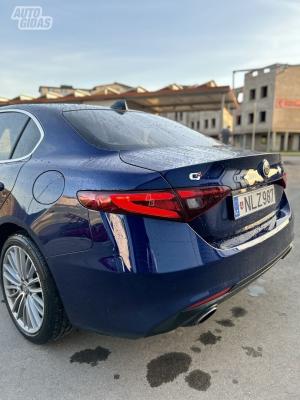 Alfa Romeo Giulia 2018 Palanga, ar dzinēja tilpumu 2.00 L un nobraukumu 120 tūkst. km par 17750 €, foto 9 vietnē AUTOMOTO.COM.LV