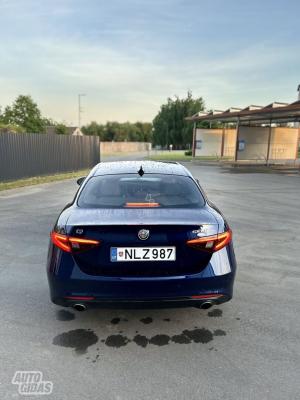 Alfa Romeo Giulia 2018 Palanga, ar dzinēja tilpumu 2.00 L un nobraukumu 120 tūkst. km par 17750 €, foto 11 vietnē AUTOMOTO.COM.LV
