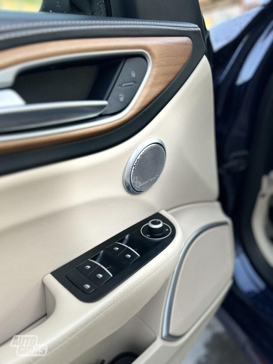 Alfa Romeo Giulia 2018 Palanga, ar dzinēja tilpumu 2.00 L un nobraukumu 120 tūkst. km par 17750 €, foto 20 vietnē AUTOMOTO.COM.LV