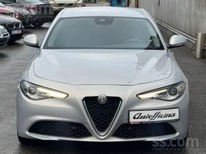 Alfa Romeo Giulia 2021 Rīga, ar dzinēja tilpumu 2.00 L un nobraukumu 42 tūkst. km par 22900 €, foto 2 vietnē AUTOMOTO.COM.LV