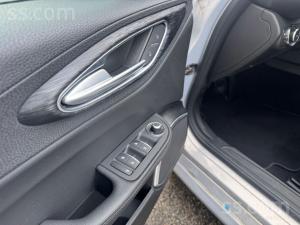 Alfa Romeo Giulia 2021 Rīga, ar dzinēja tilpumu 2.00 L un nobraukumu 42 tūkst. km par 21900 €, foto 12 vietnē AUTOMOTO.COM.LV