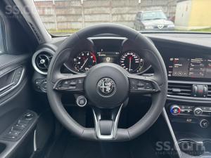 Alfa Romeo Giulia 2021 Rīga, ar dzinēja tilpumu 2.00 L un nobraukumu 42 tūkst. km par 21900 €, foto 22 vietnē AUTOMOTO.COM.LV