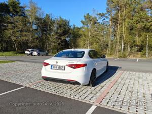Balts Alfa Romeo Giulia 2016 Tallina, ar dzinēja tilpumu 2.10 L un nobraukumu 115 tūkst. km par 15999 €, foto 5 vietnē AUTOMOTO.COM.LV