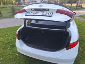 White Alfa Romeo Giulia 2017 in Ignalina, with an engine capacity of 2.10 L and mileage of 240 thousand km for 6750 €, photo 17 on AUTOMOTO.COM.LV