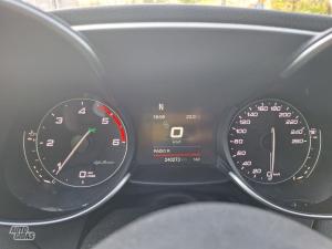 White Alfa Romeo Giulia 2017 in Ignalina, with an engine capacity of 2.10 L and mileage of 240 thousand km for 6750 €, photo 19 on AUTOMOTO.COM.LV