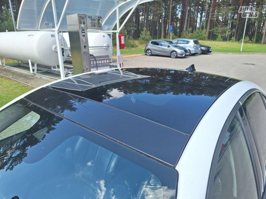 White Alfa Romeo Giulia 2017 in Ignalina, with an engine capacity of 2.10 L and mileage of 240 thousand km for 6750 €, photo 26 on AUTOMOTO.COM.LV