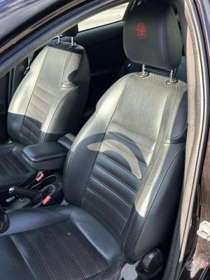 Melns Alfa Romeo Giulietta 2010 Kauņa, ar dzinēja tilpumu 1.37 L un nobraukumu 167 tūkst. km par 3990 €, foto 17 vietnē AUTOMOTO.COM.LV