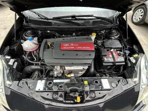 Melns Alfa Romeo Giulietta 2010 Kauņa, ar dzinēja tilpumu 1.37 L un nobraukumu 167 tūkst. km par 3990 €, foto 24 vietnē AUTOMOTO.COM.LV