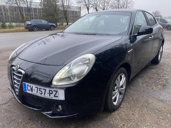 Melns Alfa Romeo Giulietta 2013 Tauragė, ar dzinēja tilpumu 1.60 L un nobraukumu 170 tūkst. km par 2999 €, foto 1 vietnē AUTOMOTO.COM.LV