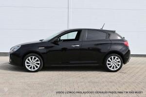 Melns Alfa Romeo Giulietta 2019 Kretinga, ar dzinēja tilpumu 1.37 L un nobraukumu 166 tūkst. km par 6750 €, foto 14 vietnē AUTOMOTO.COM.LV