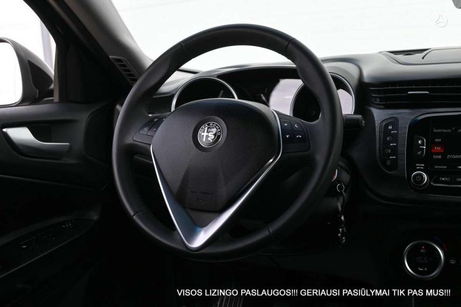 Melns Alfa Romeo Giulietta 2019 Kretinga, ar dzinēja tilpumu 1.37 L un nobraukumu 166 tūkst. km par 6750 €, foto 28 vietnē AUTOMOTO.COM.LV