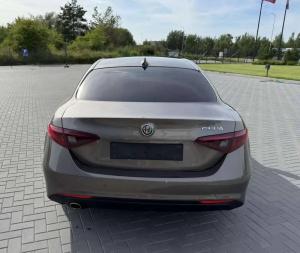 Brūns Alfa Romeo Giulietta 2017 Telšiai, ar dzinēja tilpumu 2.10 L un nobraukumu 207 tūkst. km par 8690 €, foto 9 vietnē AUTOMOTO.COM.LV