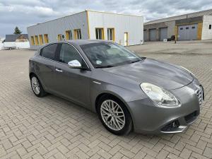 Серый Альфа Ромео Джульетта 2011 в Таураге, объемом двигателя 1.96 л и пробегом 200 тыс. км за 2300 €, фото 4 на AUTOMOTO.COM.LV