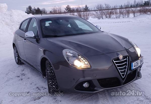 Pelēks Alfa Romeo Giulietta 2014 Saue, ar dzinēja tilpumu 1.40 L un nobraukumu 138 tūkst. km par 8400 €, foto 4 vietnē AUTOMOTO.COM.LV
