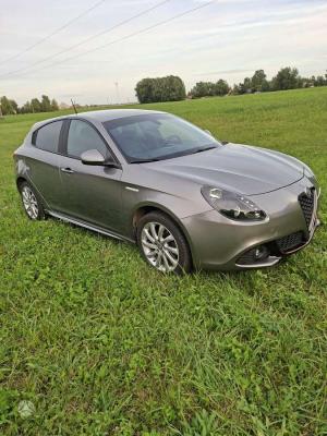 Pelēks Alfa Romeo Giulietta 2016 Pasvalys, ar dzinēja tilpumu 1.96 L un nobraukumu 223 tūkst. km par 5700 €, foto 6 vietnē AUTOMOTO.COM.LV