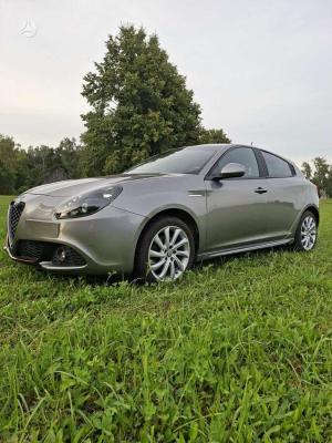 Pelēks Alfa Romeo Giulietta 2016 Pasvalys, ar dzinēja tilpumu 1.96 L un nobraukumu 223 tūkst. km par 5700 €, foto 7 vietnē AUTOMOTO.COM.LV
