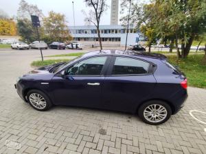 Alfa Romeo Giulietta 2011 in Vilnius, with an engine capacity of 2.00 L and mileage of 311 thousand km for 600 €, photo 10 on AUTOMOTO.COM.LV