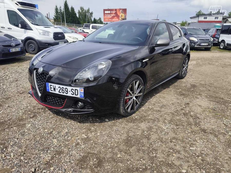 Alfa Romeo Giulietta 2018 in Utena, with an engine capacity of 2.00 L and mileage of 226 thousand km for 7950 €, photo 1 on AUTOMOTO.COM.LV