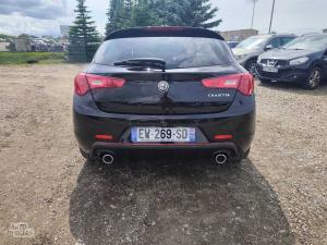 Alfa Romeo Giulietta 2018 in Utena, with an engine capacity of 2.00 L and mileage of 226 thousand km for 7950 €, photo 8 on AUTOMOTO.COM.LV