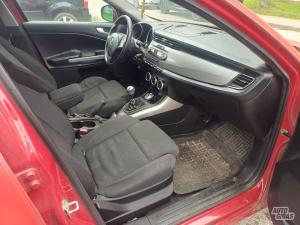 Sarkans Alfa Romeo Giulietta 2011 Viļņa, ar dzinēja tilpumu 1.40 L un nobraukumu 408 tūkst. km par 900 €, foto 12 vietnē AUTOMOTO.COM.LV